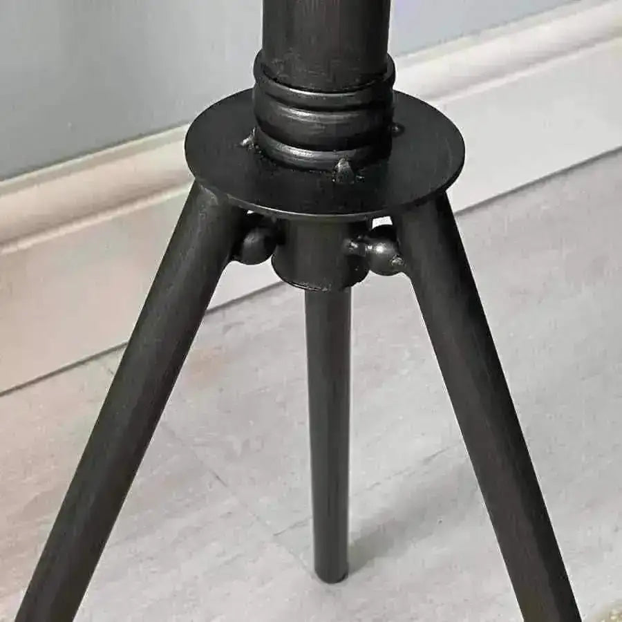 Round Metal Tripod Stand Side Table